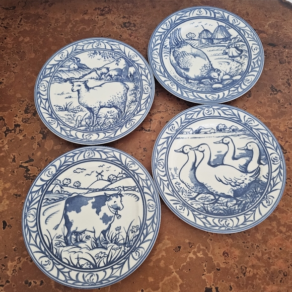 Williams Sonoma | Dining | Williams Sonoma Brittany Collection Blue ...